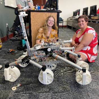 STE2M Experience Students Design Rover at New Mexico Tech: New Mexico Tech