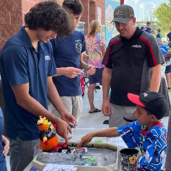 New Mexico Tech Robotics Outreach Connects at STEM Night: New Mexico Tech